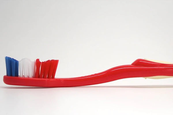 Toothbrushes made in France – Y-Brush USA